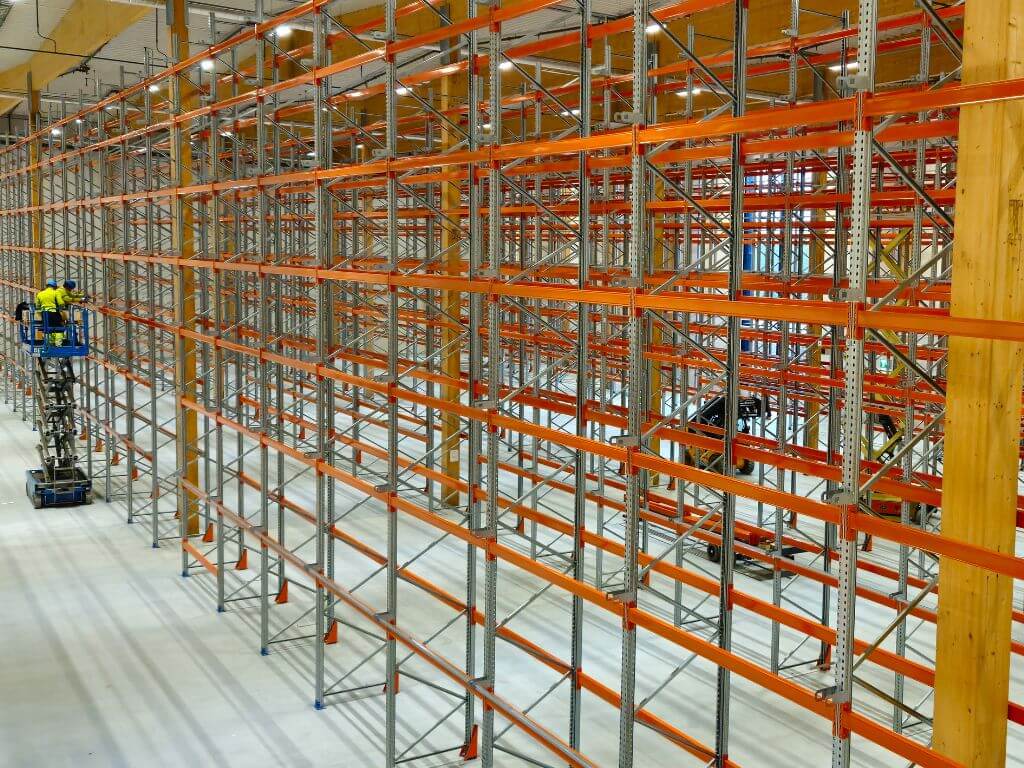 The canning company ALBO optimises its new warehouse with mobile pallet ...